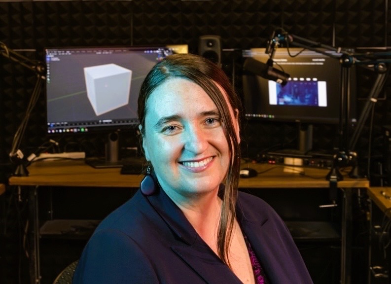 Rebecca Caines | (Re)Setting the Stage